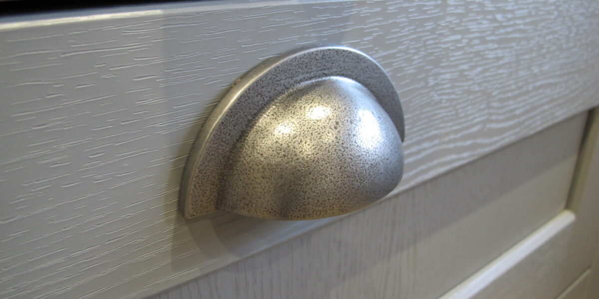 Kensington Dust Grey | New England Kitchens & Bedrooms